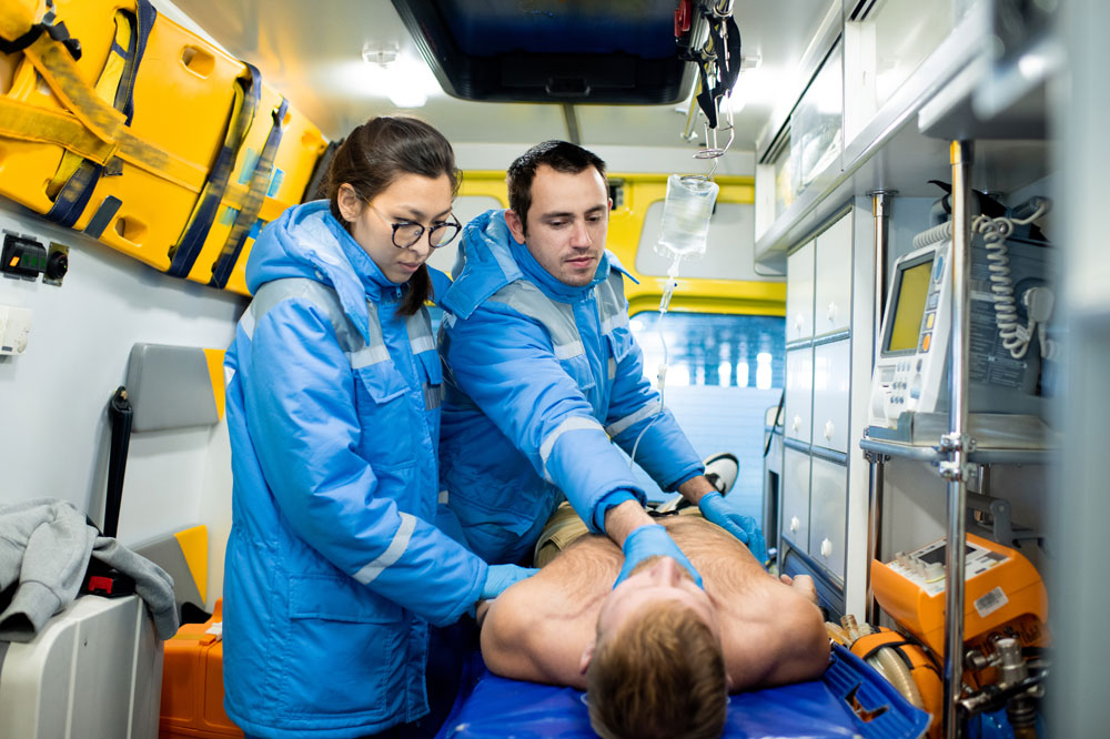 How to Become an EMT | ProspectiveDoctor
